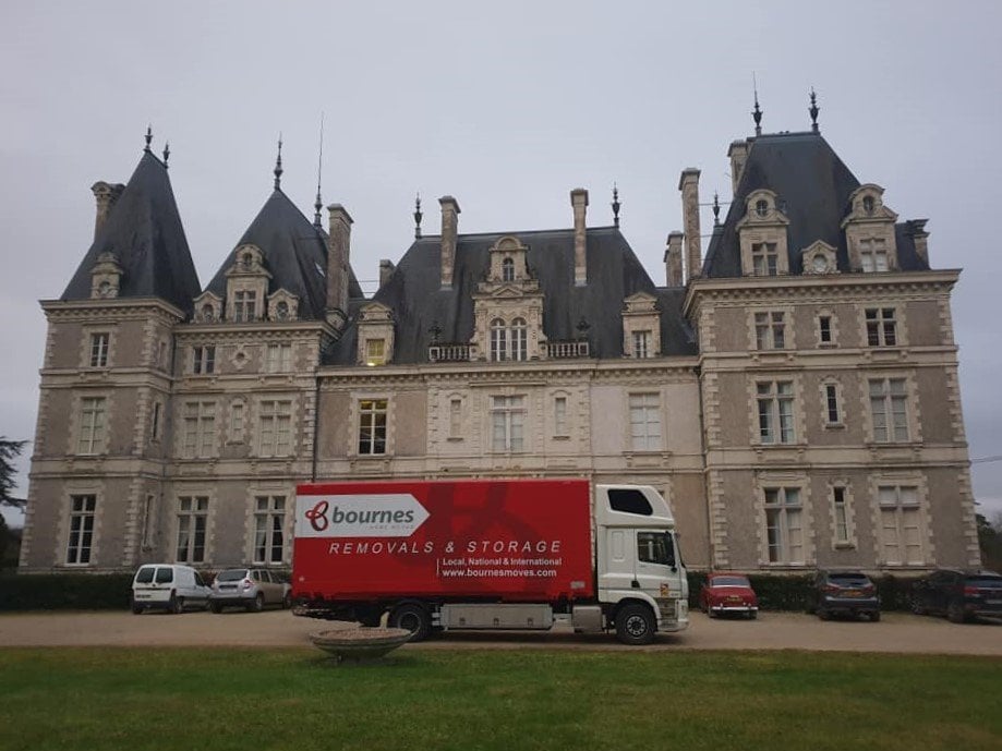 The Complete Guide to Moving Furniture and Belongings to France from the UK